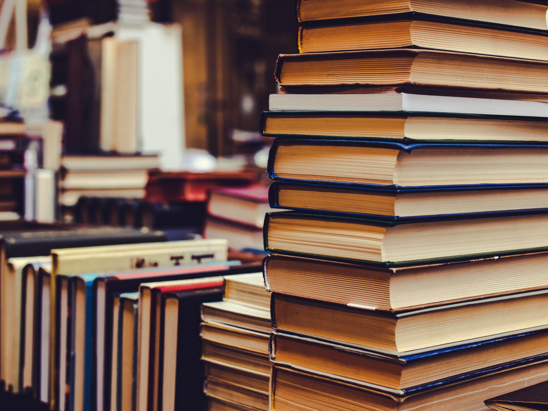 The Evolution of Postmodern Thought - New Discourses